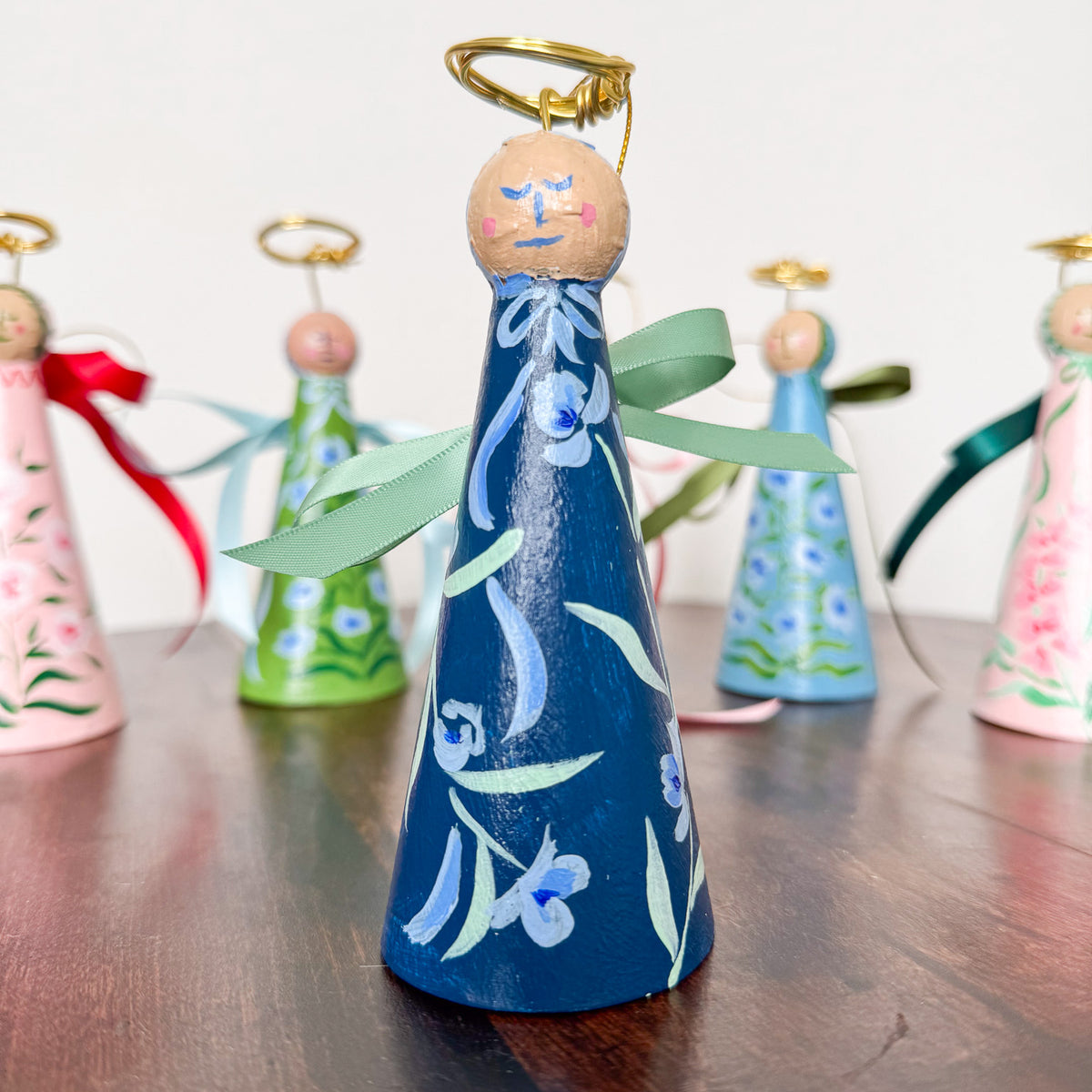 Angel Bauble VI – Camilla Moss